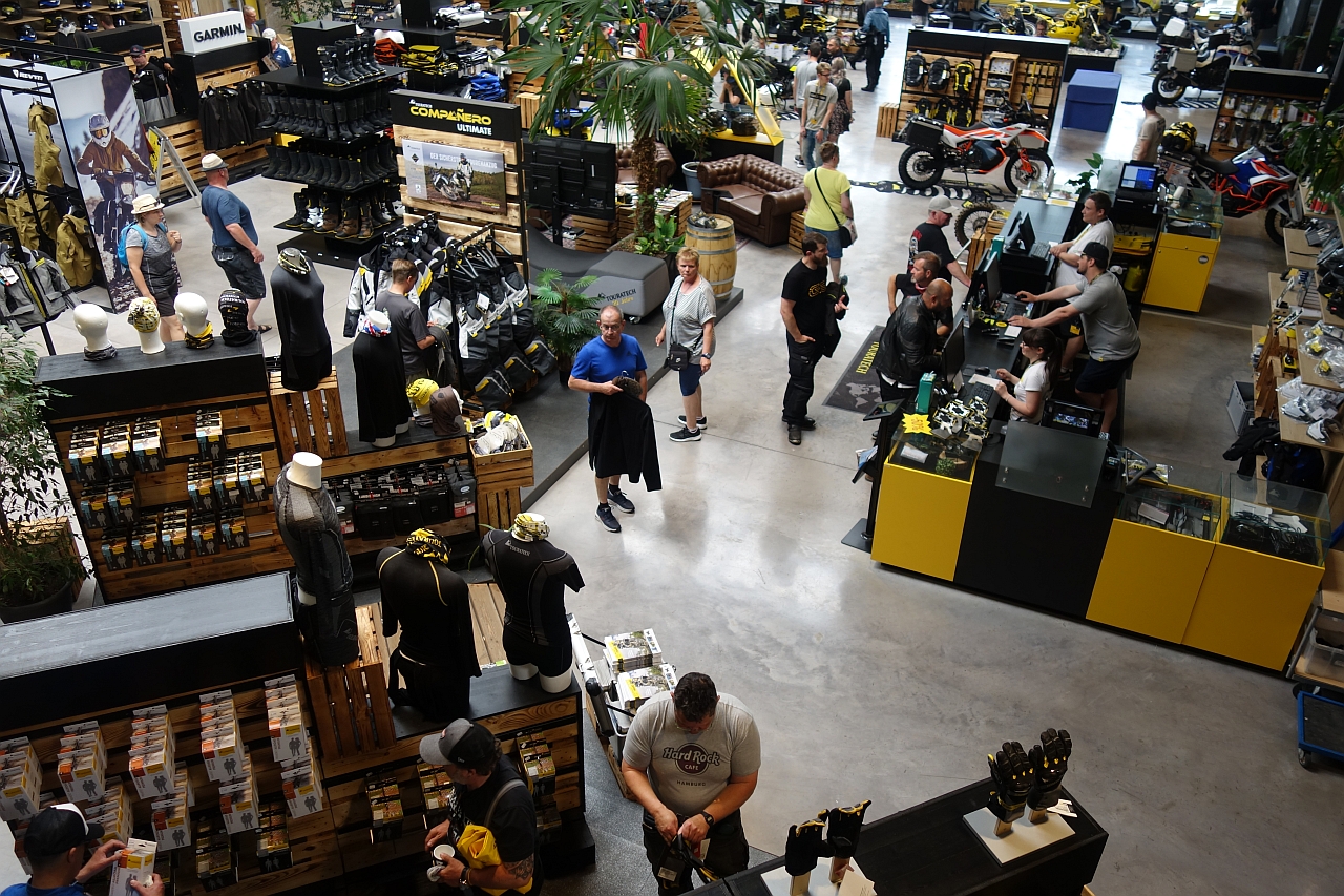 Touratech Niedereschach | Touratech GmbH: Onlineshop für Motorradzubehör